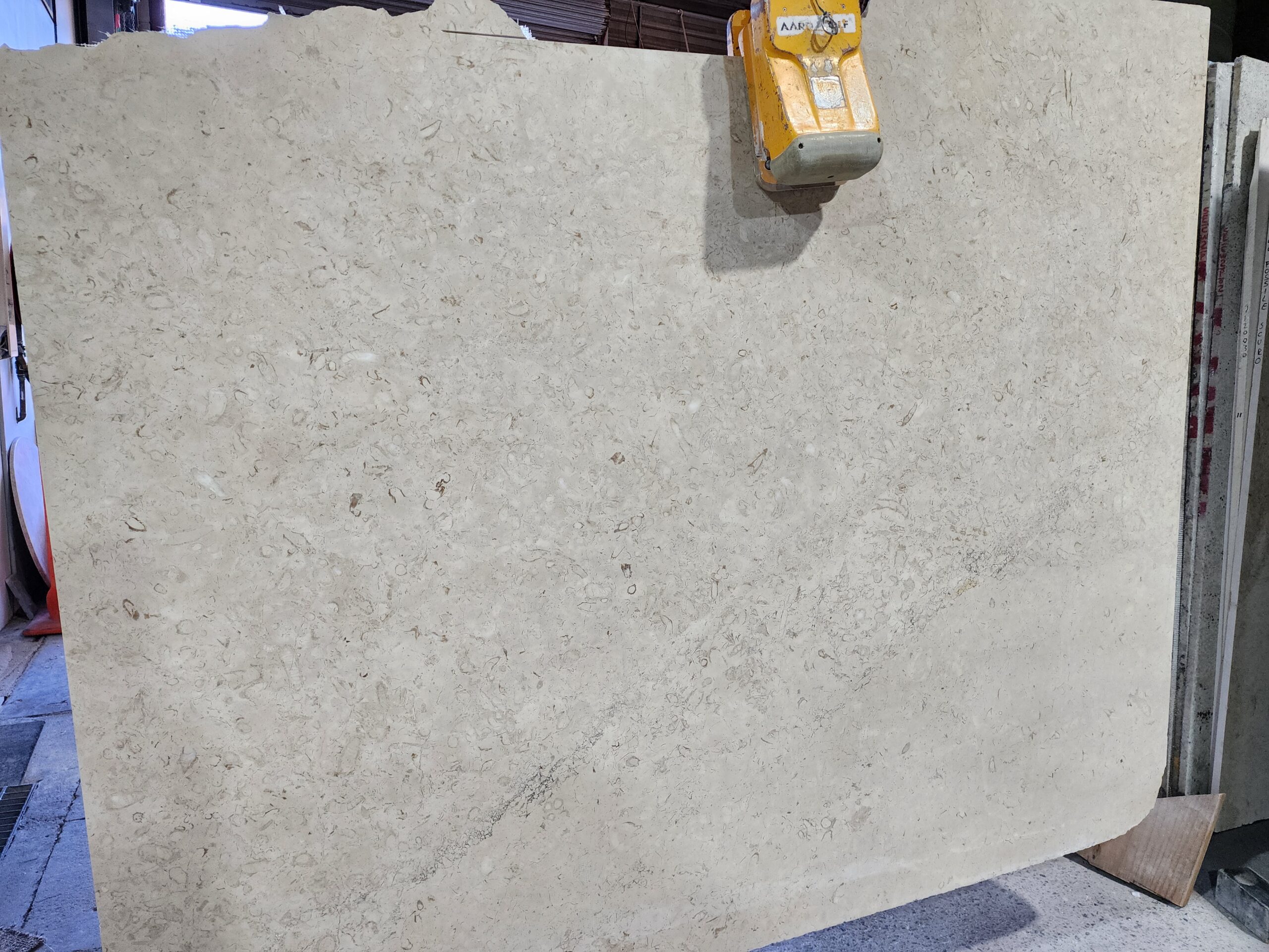 Beige Fossil Scuro Marble Slabs 20mm - Stone Wholesalers